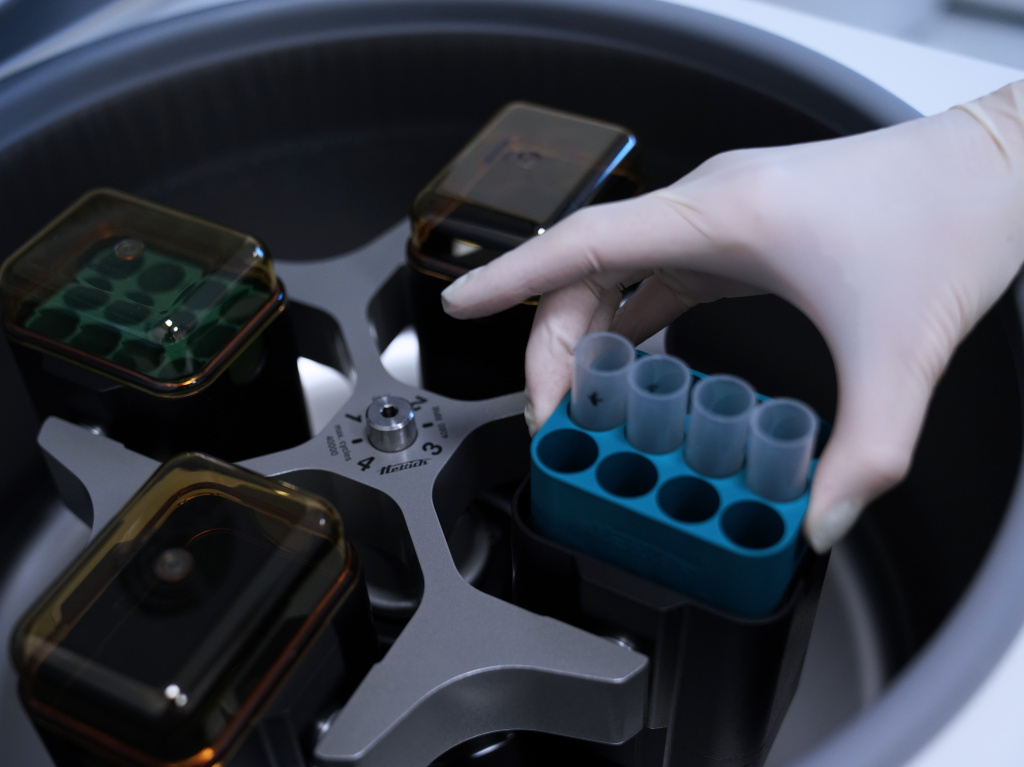 Лабораторию цитологии НМИЦ онкологии им. Н.Н. Петрова оснастили ...